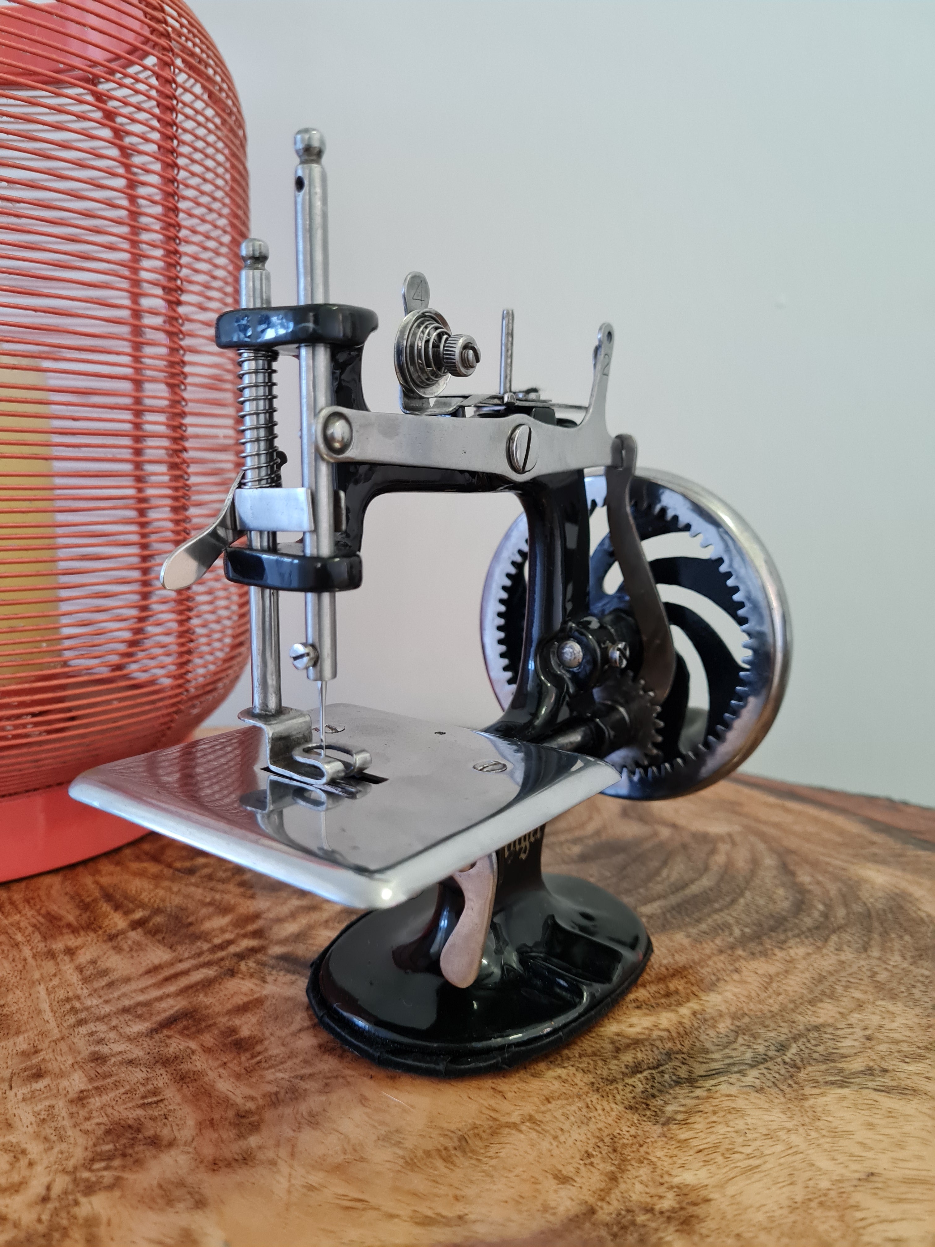 Toy Sewing Machines – Sewing Machine Decals